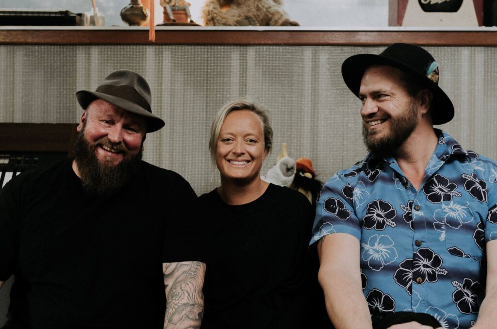 August River Band preview debut album with new Single “Crazy” – MARX